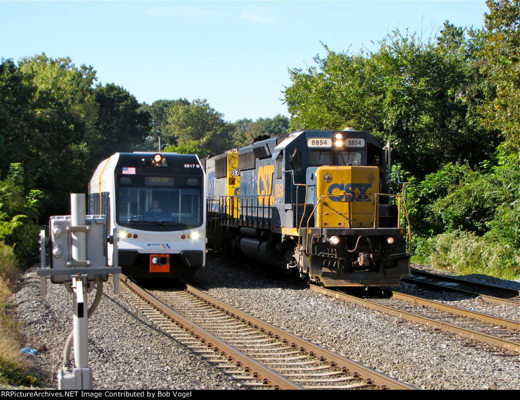 NJT 3517 and CSX 8854
